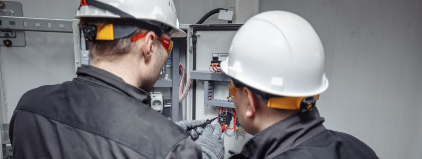 DuPont's Nomex and DuraPro: Fire-Resistant Fighters!